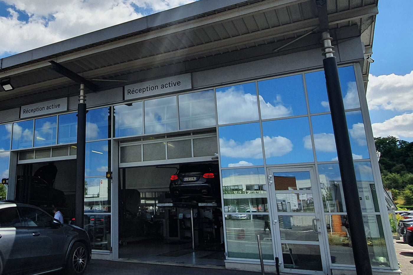 Como Mercedes Bondy: Concessionnaire Mercedes-Benz